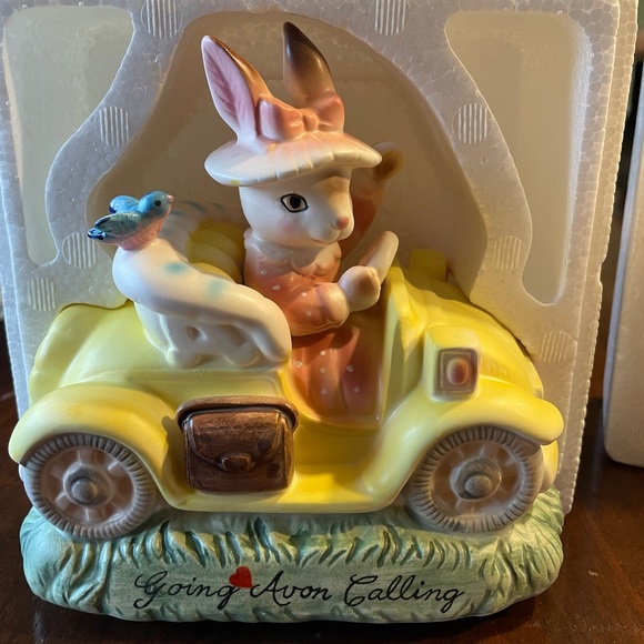 Avon | Accents | New In Box Going Avon Calling Collectible Figurine ...